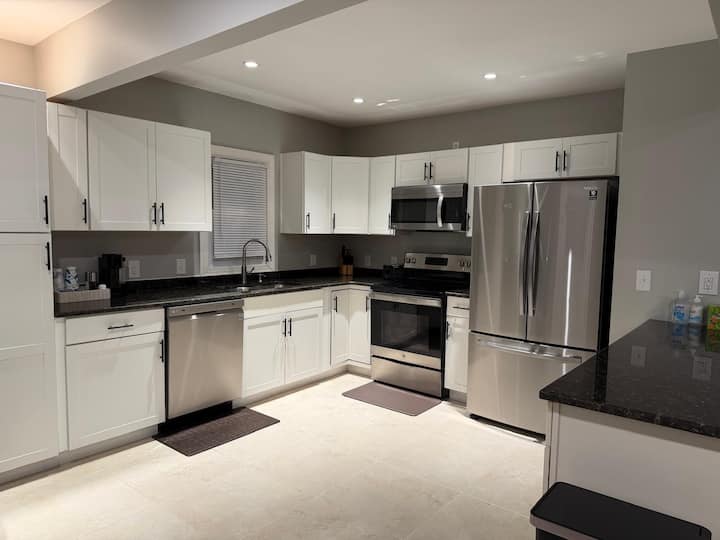 Maple Grove - High Point, NC