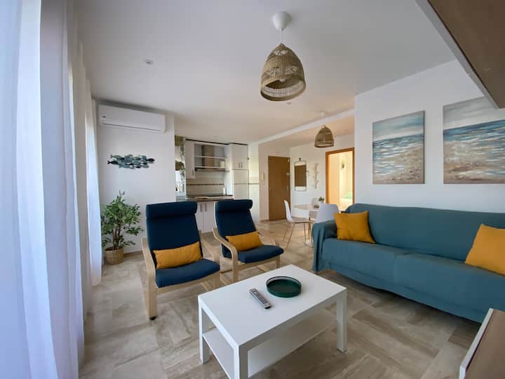 Apartamento En La Playa Con Piscina. - Novo Sancti Petri