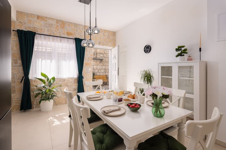 Villa Elena, Apartman Luka - Novo Uređeno - Primošten