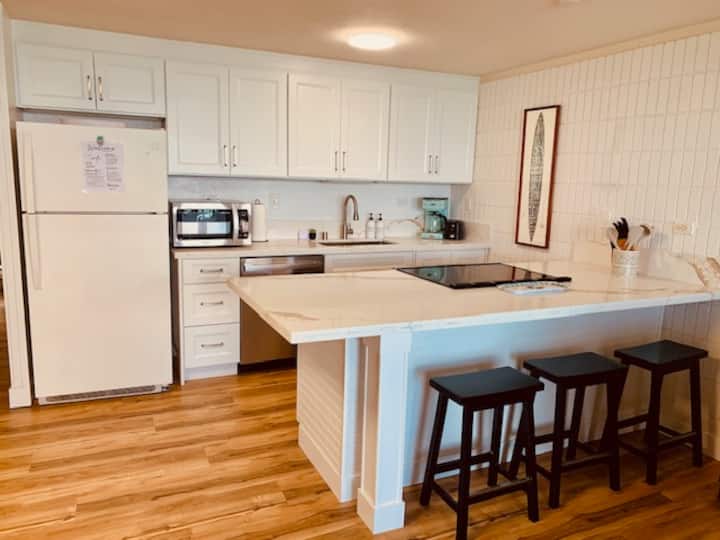 Seaside Sunrise With Ac! - Mālaekahana State Recreation Area, Laie