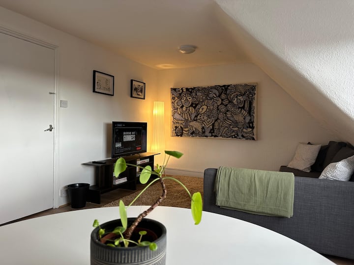 Spacious West Hampstead Flat | Near Station - Paddington