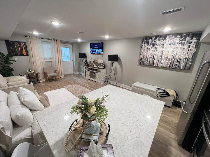 Montclair Studio /Mins. To Trains. Ny/ Ewr/metlife - Bloomfield, NJ