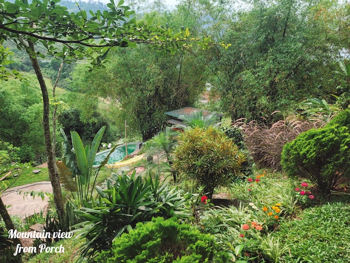 Private Nature Escape, Hanoi 3br Villa & Hill Pool - China