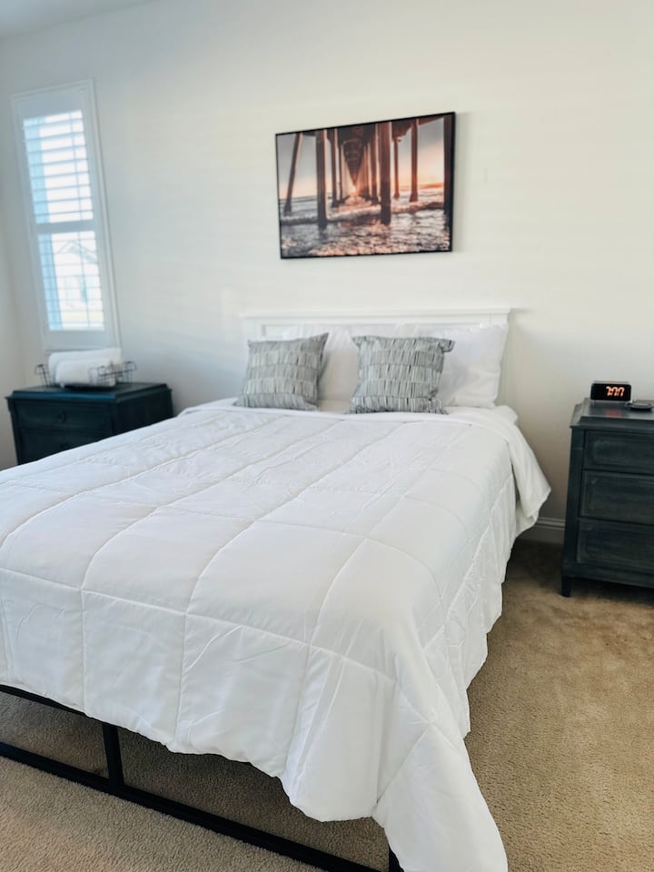 Monthly Tranquil Master Bedroom With Private Bath - Vacaville, CA