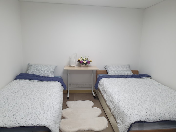 Lans House 101 - Seoul