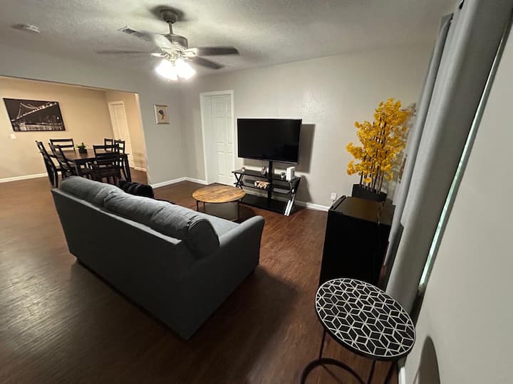 Convenient Access Homestay In Texas City - Texas