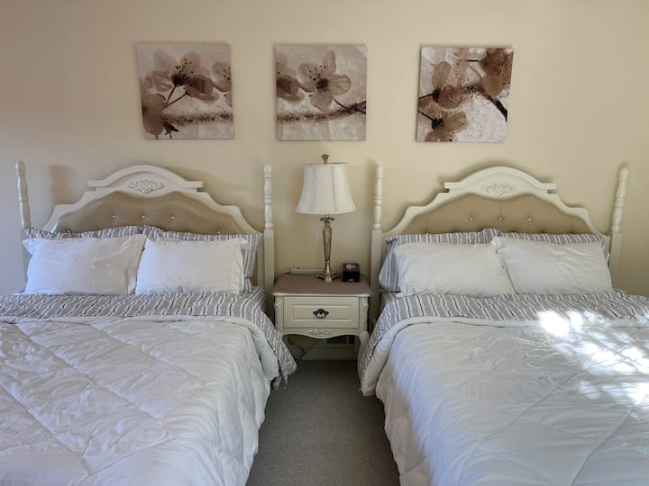 2 Bedroom In Sechelt - Sechelt