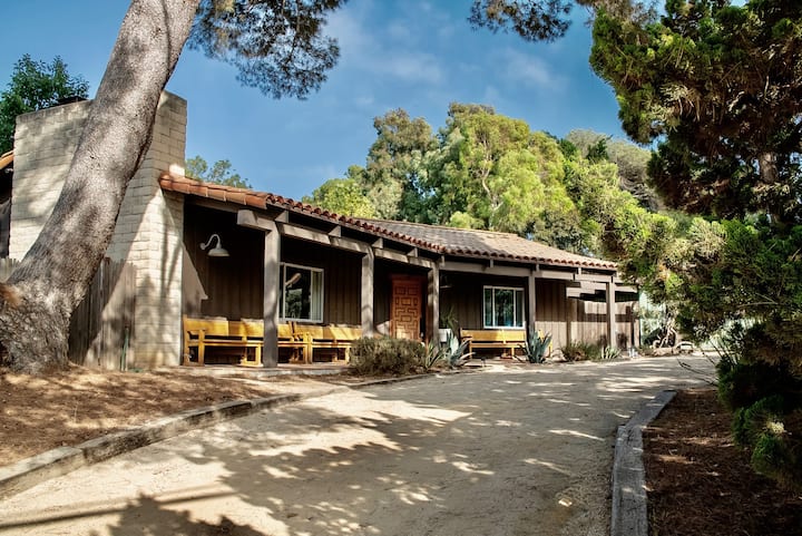 Modern Farmhouse - Spacious Indoor/outdoor Living! - Camarillo, CA