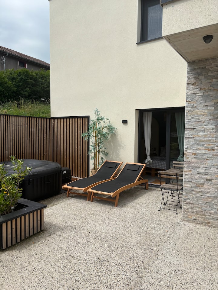 Suite Moderne En Bords De Loire - Haute-Loire