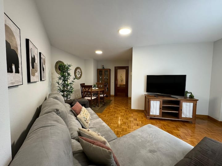 Fuente Pelayo, 3 Hab, 2 Baños, Parking, Wifi. - 奧維埃多