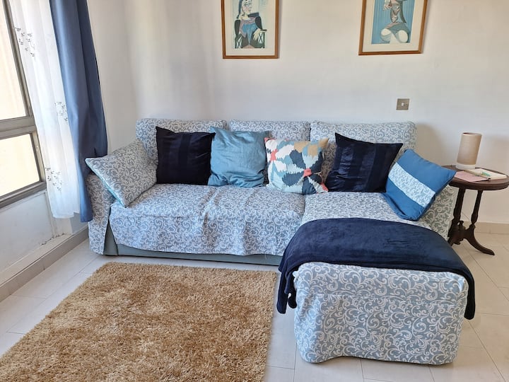 Central 2 Beds With Pool - Gibraltar