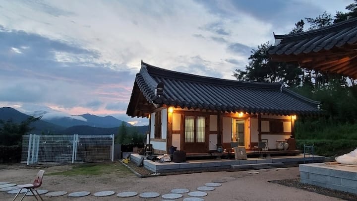 경주남산 : 이조한옥펜션 별채 - Gyeongju-si