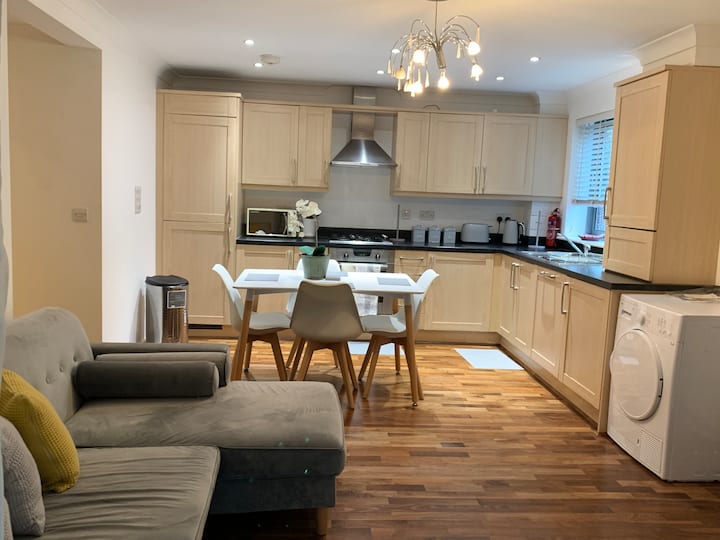 .Central St.aibans City 2.bedrooms.&2.showerrooms - Saint Albans