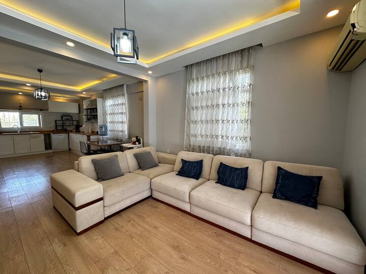 Müstakil Villa 4+1 (680 M2) Arsa - Manavgat
