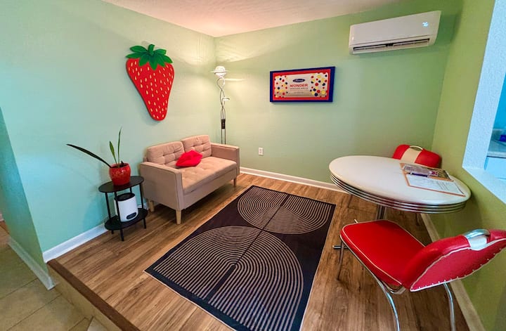 Le Petit Chalet - Savannah