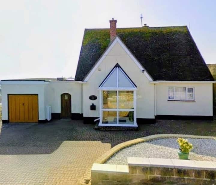 Home Overlooking Seaton Bay On The Jurassic Coast - 西頓