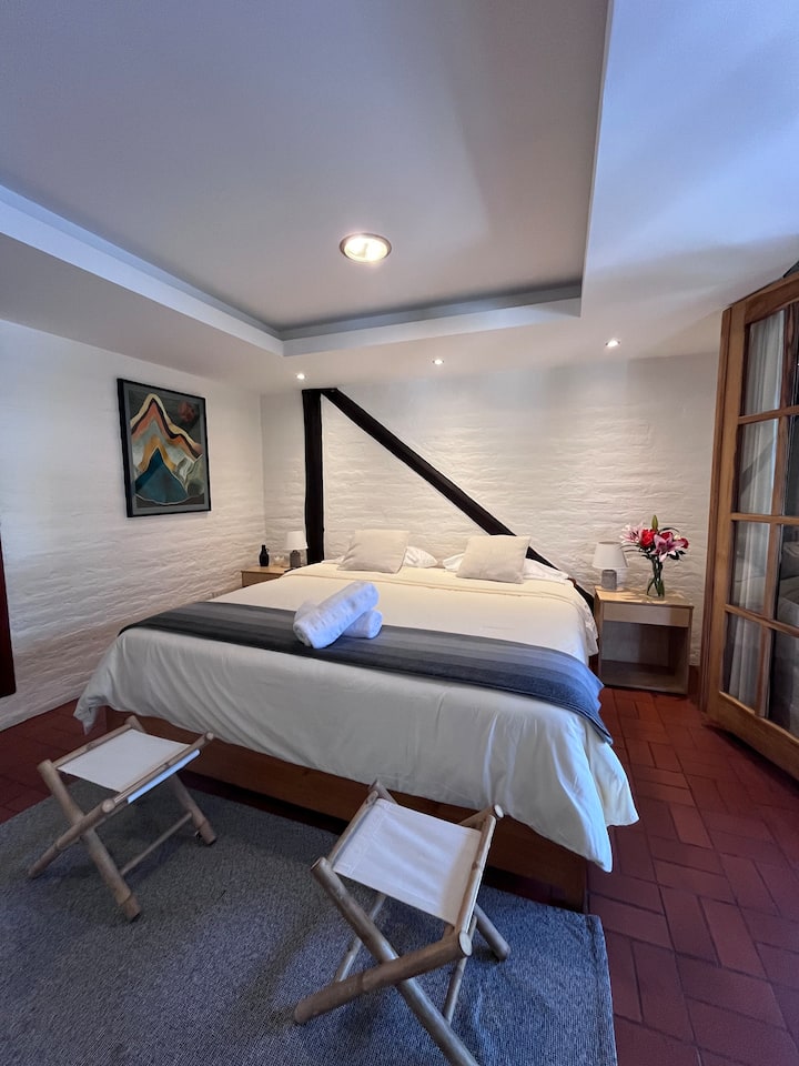 Exclusivo Apartamento De Lujo Con Balcón Privado - Napo