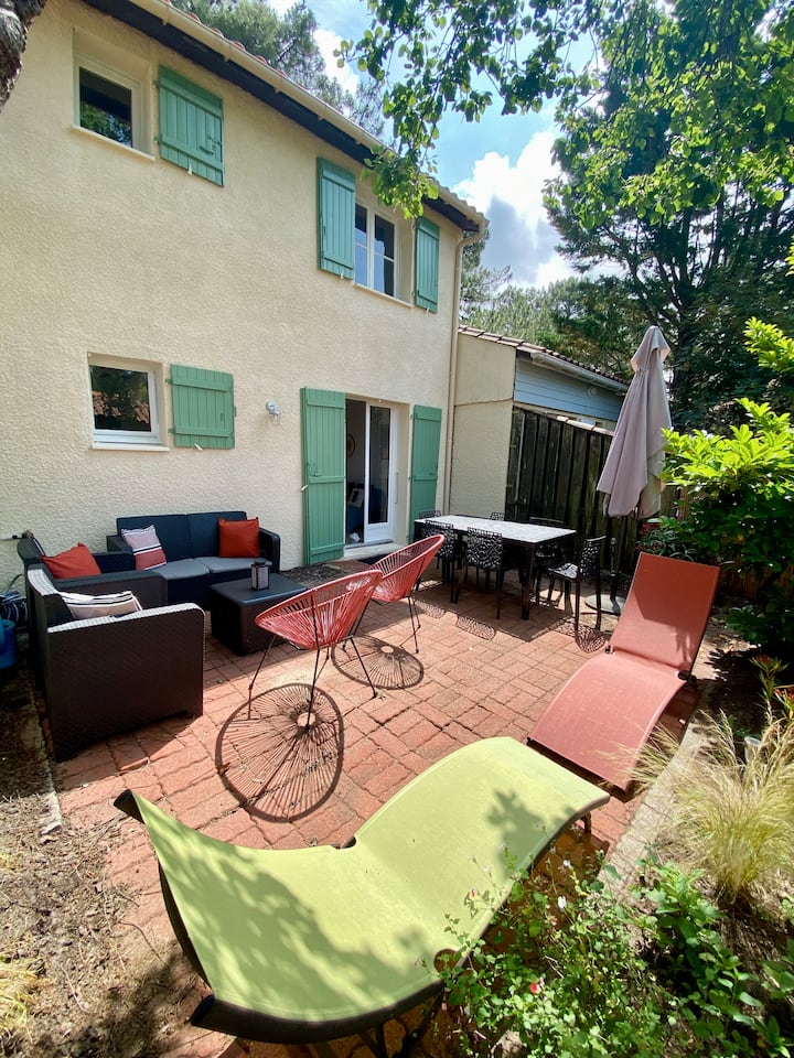 Agréable Maison Rénovée - Lacanau