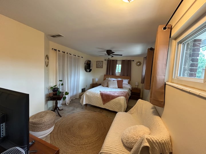 Private Garden Suite Near Biltmore And Downtown - Asheville, NC