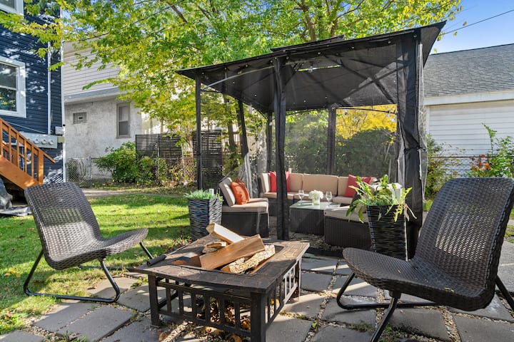 Restful Comfy Retreat W Free Pkng/ldry"/close 2 Dt - Brookfield, IL