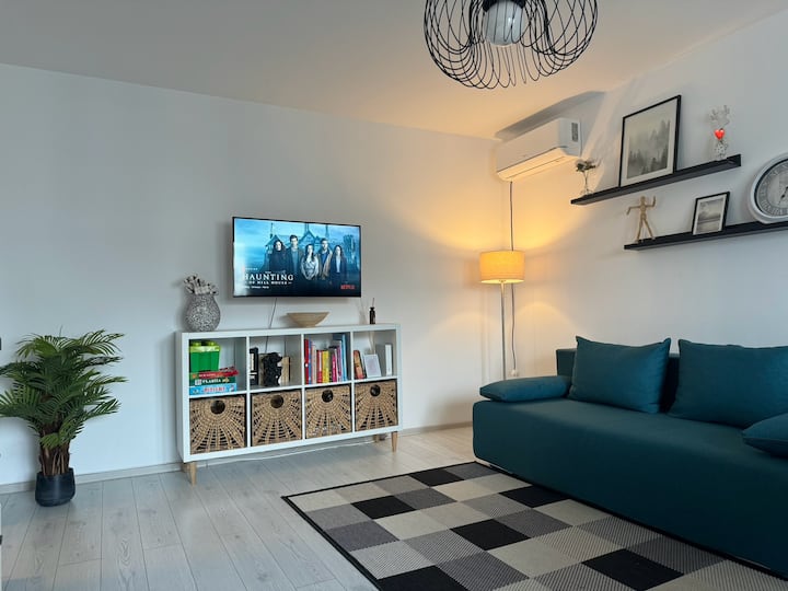 Evan Cozy Flat With Balcony & Parking 13 September - 부쿠레슈티