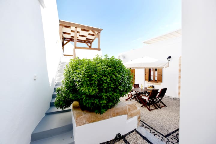 Villa Annoula - Traditional Lindian House - Lindos
