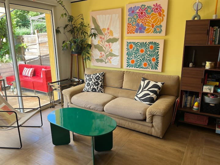 Villa Cosy Avec Jardin Et Piscine - Provence - France