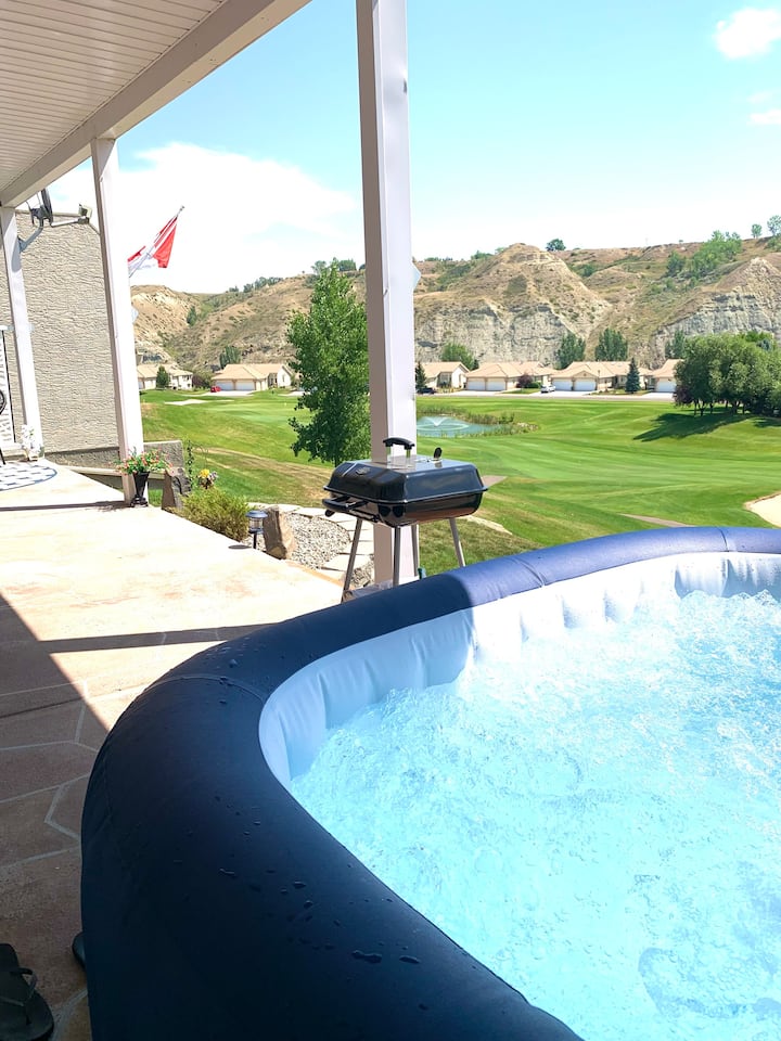 Canyon’s “Resort Like” Condo - Lethbridge