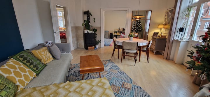 Cozy Townhouse With Secret Garden In ØSterbro - Copenhague