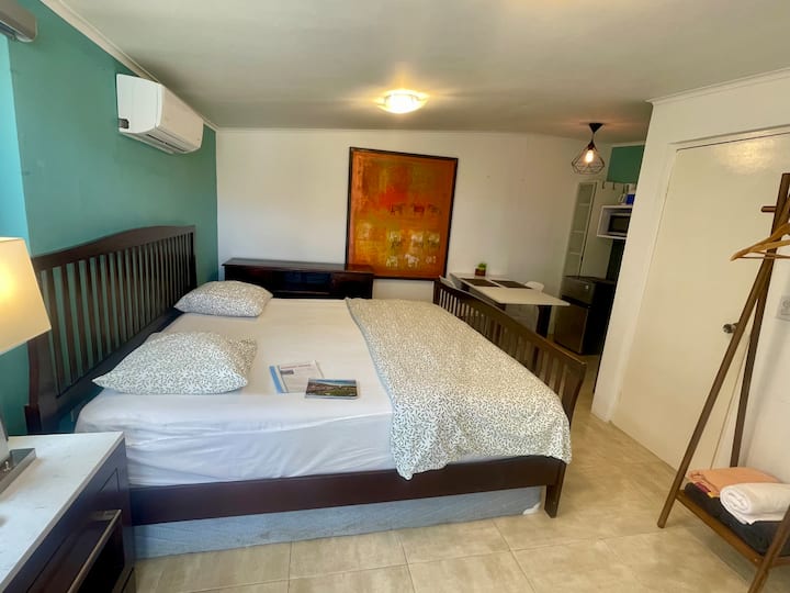 Palm Beach 3: Perfect Location - Aruba