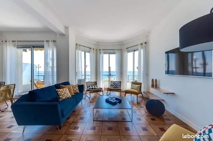 Spacieux Appartement Bord De Mer Avec Garage, Clim - Nice