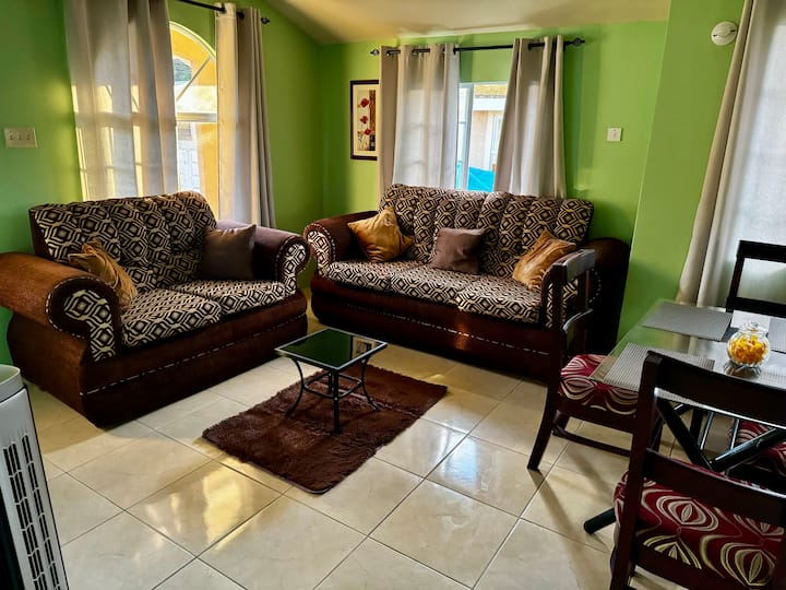 Deluxe Haven - Montego Bay