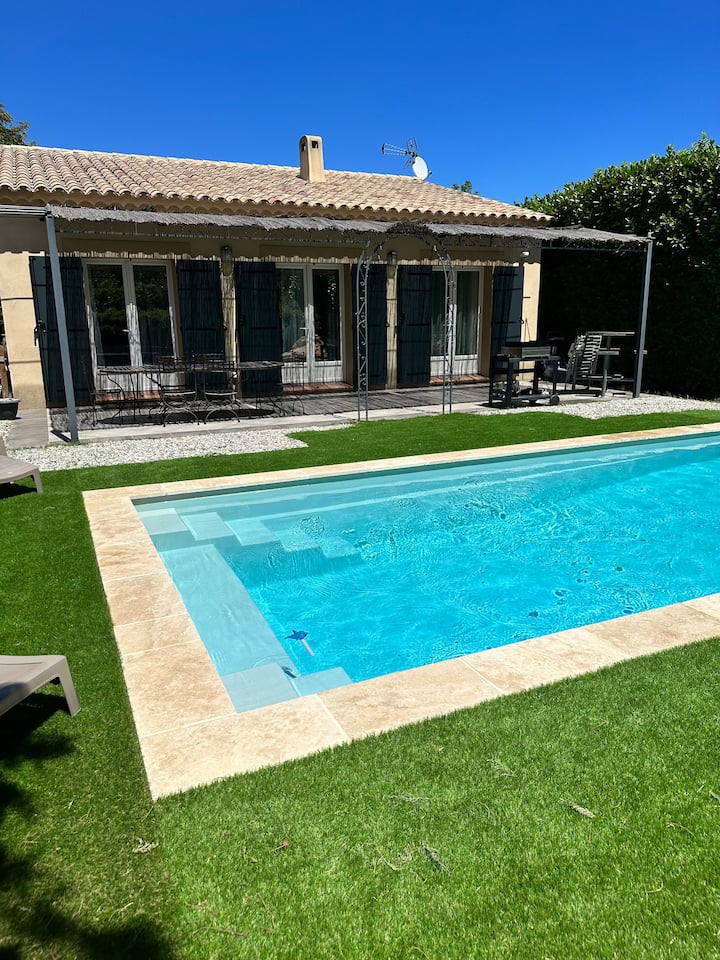 Villa Piscine Privée Au Calme - Auriol