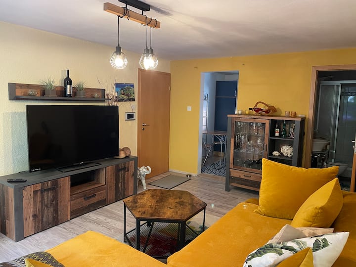 Neckische Wohnung Mit Terrasse & Garten - Ingolstadt