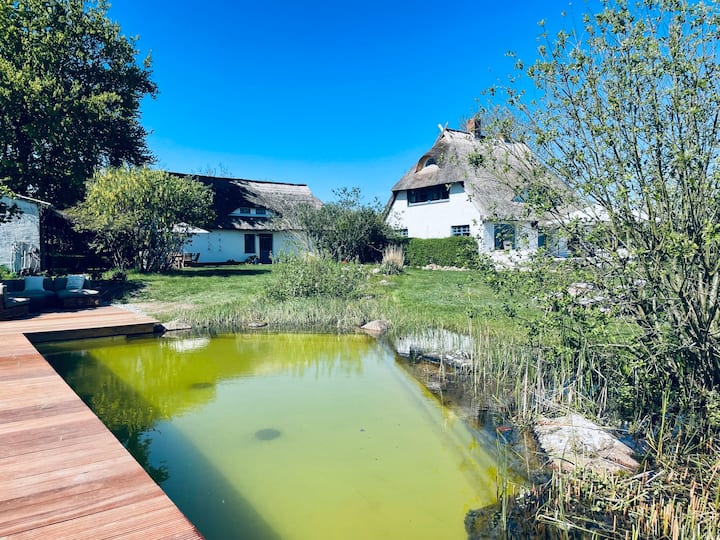 Chaumière Avec Sauna Et Piscine Naturelle - Rügen