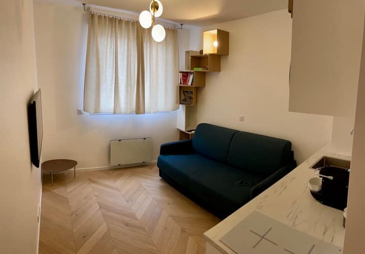 Charmant Studio Privé à Paris Batignolles - Bastille