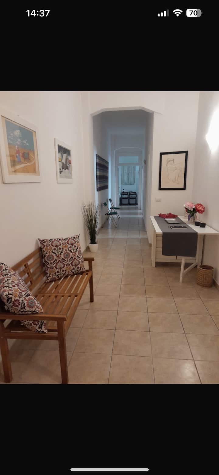 Flat Close To Colosseum, Roma - Rooma