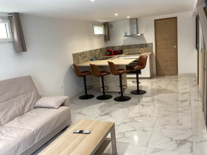 Appartement 4 Personnes Indépendant Dans Maison - Janzé