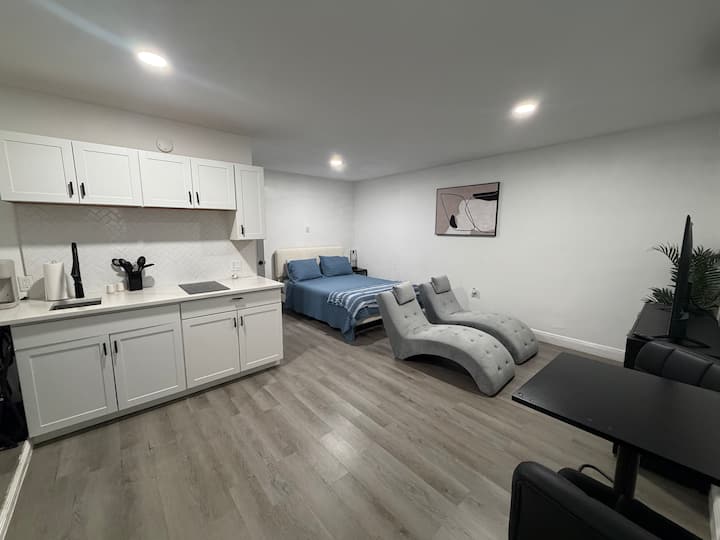 Guest Suite B In Orlando - Orlando, FL