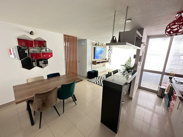 Completo Y Hermoso Departamento Cerca A Mall - Chiclayo