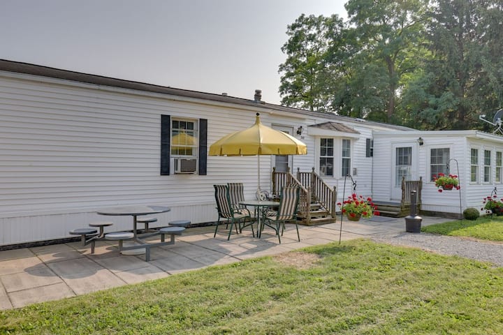 Unwind In The Heart Of Finger Lakes - Dundee, NY