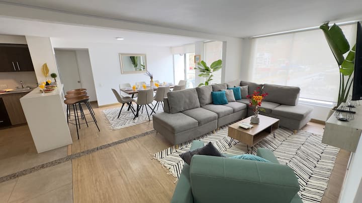 Zona T, 4br, Hot Water, Fast Wifi - Bogota