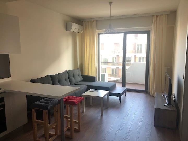 1+1 Apartment In Demir Country/short Term - Beylikdüzü