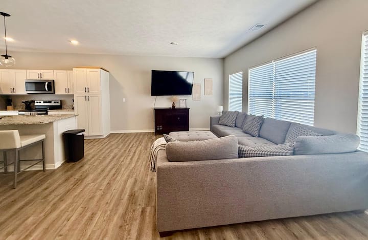 Meadowlark- Townhouse- Elkhorn- Garage - Omaha, NE