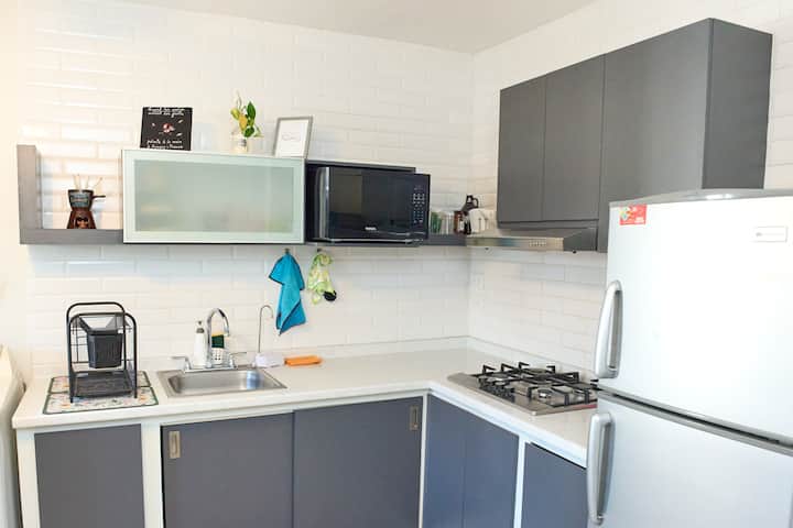 Depa Pb 1 Rec, 3 Per. Cerca De Av. Principales - Monterrey