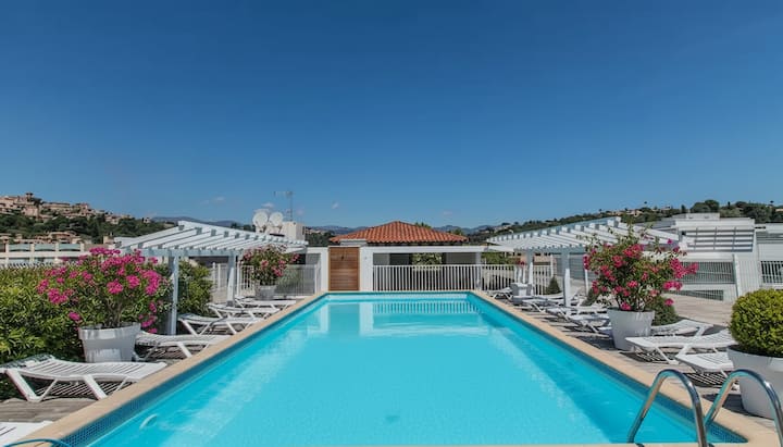 2p Terrasse - Résidence Piscine - Parking - Ac - Cagnes-sur-Mer