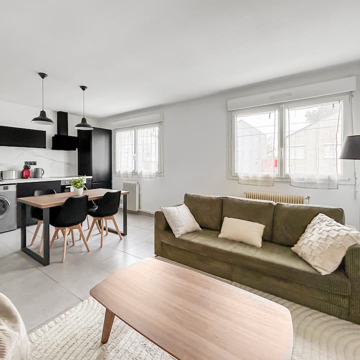 Parking Privé, Bord De Mer, Saint-nazaire - Saint-Nazaire