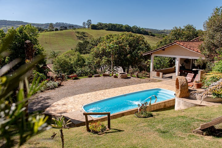 Chácara Santa Rita, Tranquila Em Meio à Natureza - Socorro