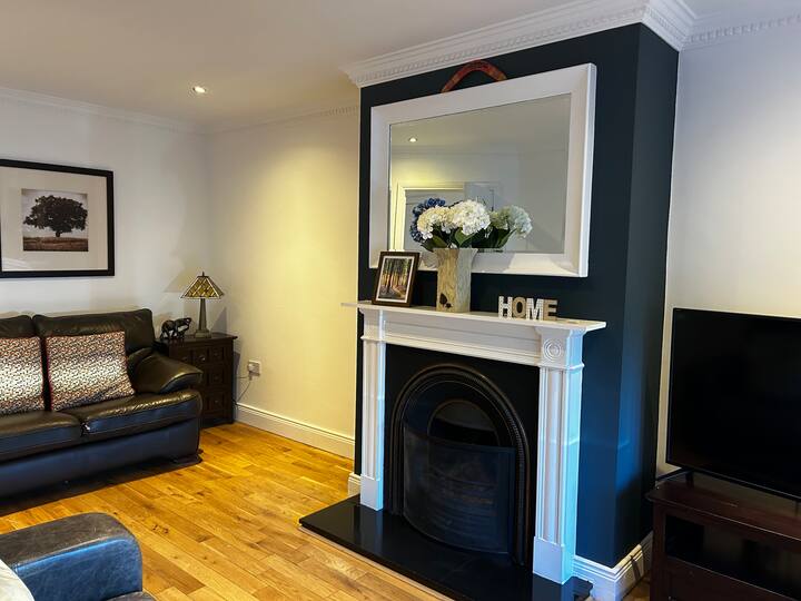 Quiet Yet Central 3 Bedroom Home - Killarney