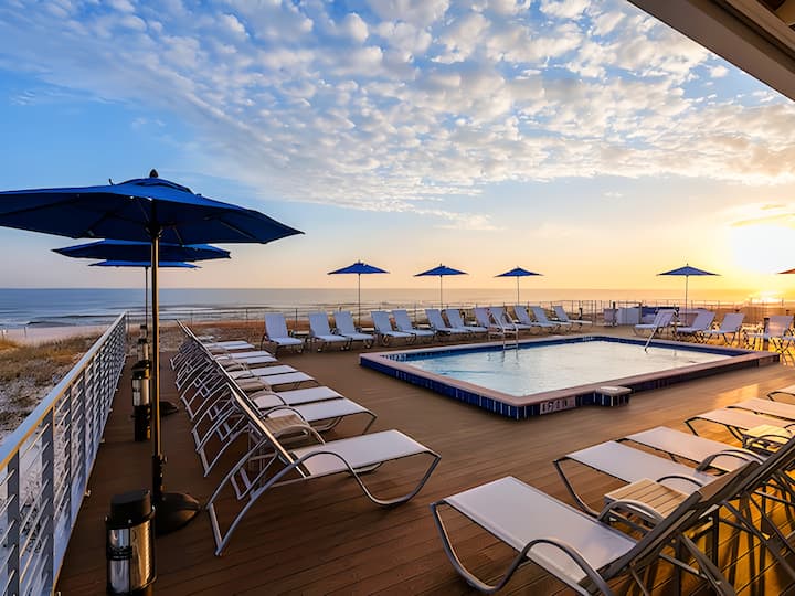 2bd 2.5ba With Beach Club, Pools, Hot Tub, Golf - Perdido Key, FL